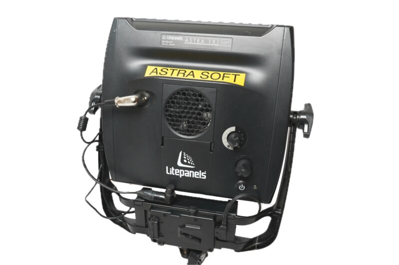 Litepanels Astra Bi-Colour Softlight 1×1 – Cinevision-Solutions