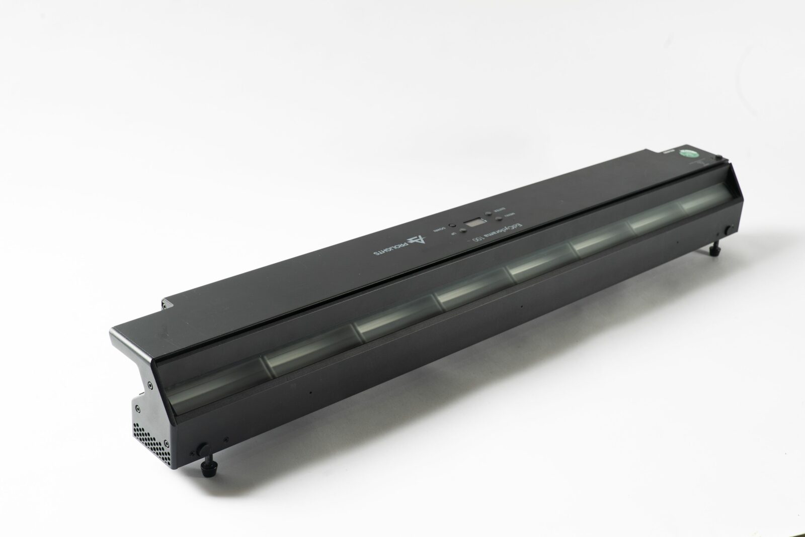 ProLights EclCyclorama 100 Linear Cyclorama LED Light – Cinevision ...