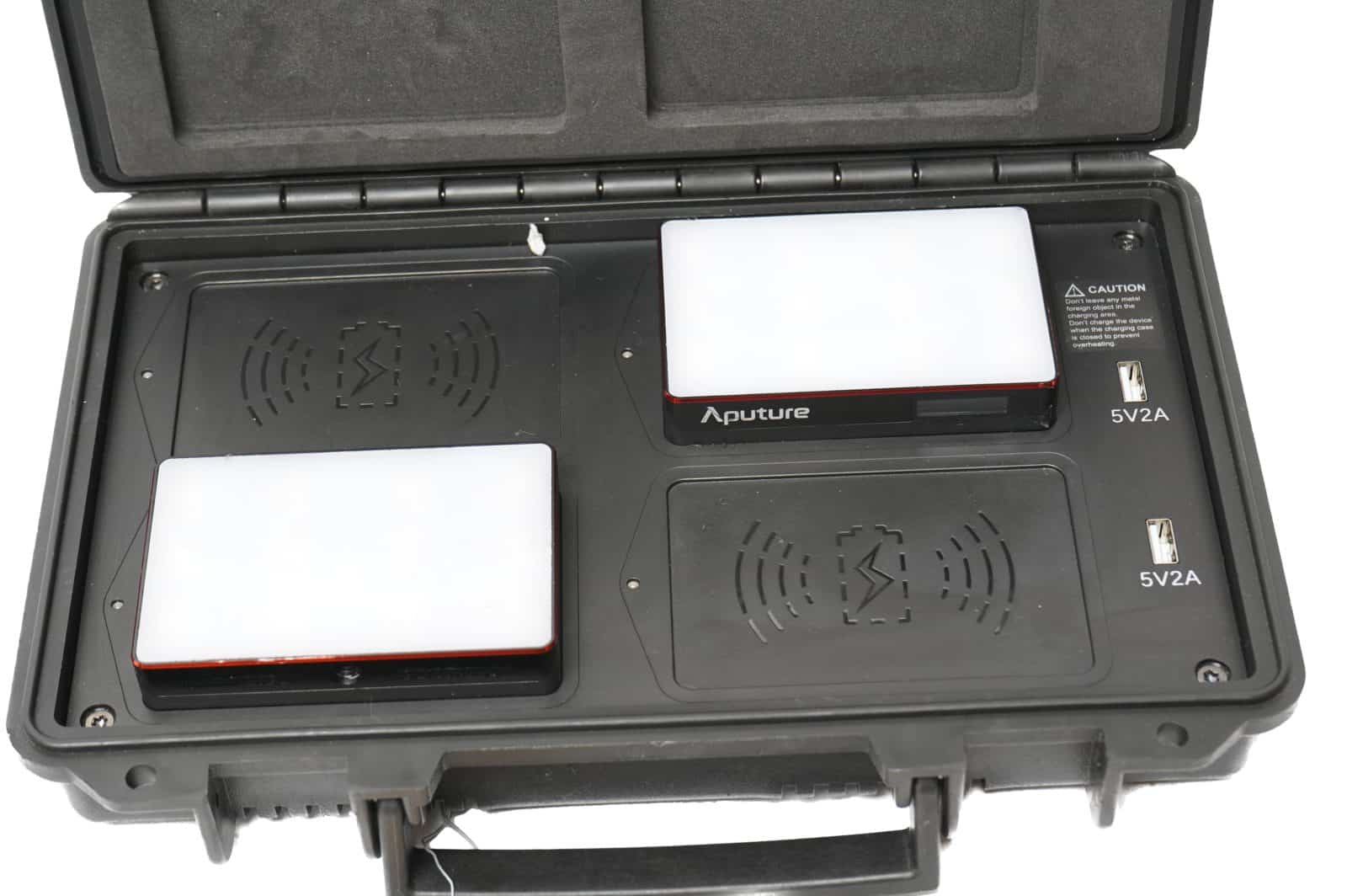 Aputure MC 4-Light Travel Kit – Cinevision-Solutions