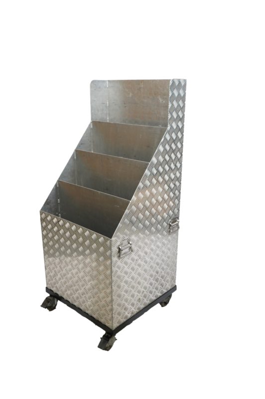 Aluminium flag box made to hold 18" x 24" and 24" x 36" flags and ...